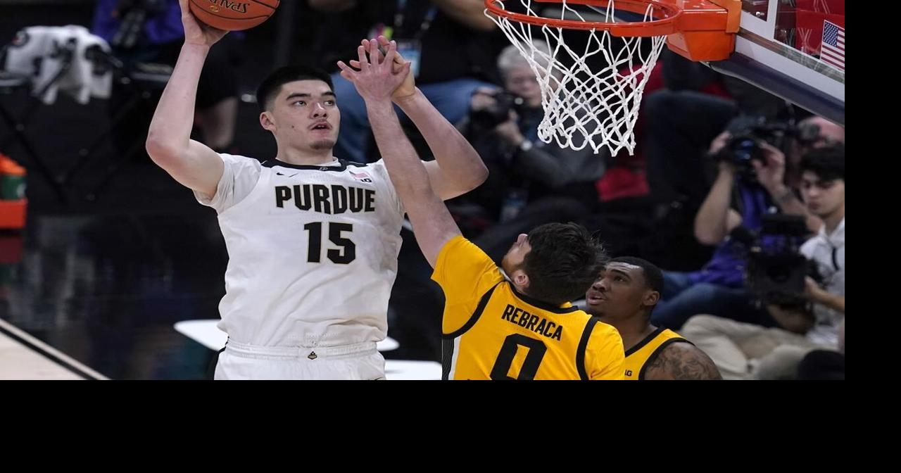 Purdue’s Edey moves from role player to center of attention