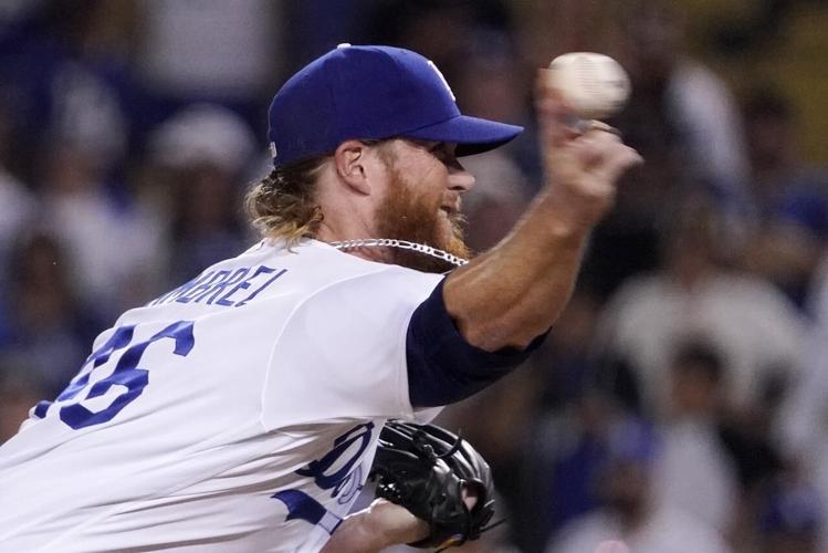 Dodgers closer Kimbrel walks out to ‘Let It Go’