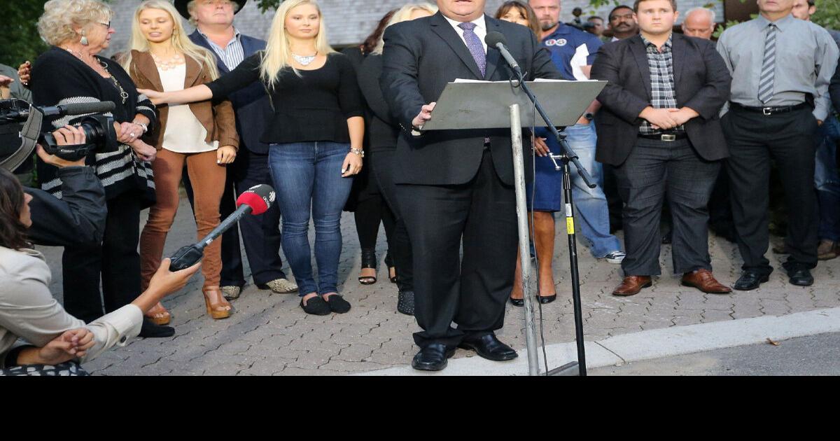 Poll: Doug Ford starts mayoral campaign in competitive second place