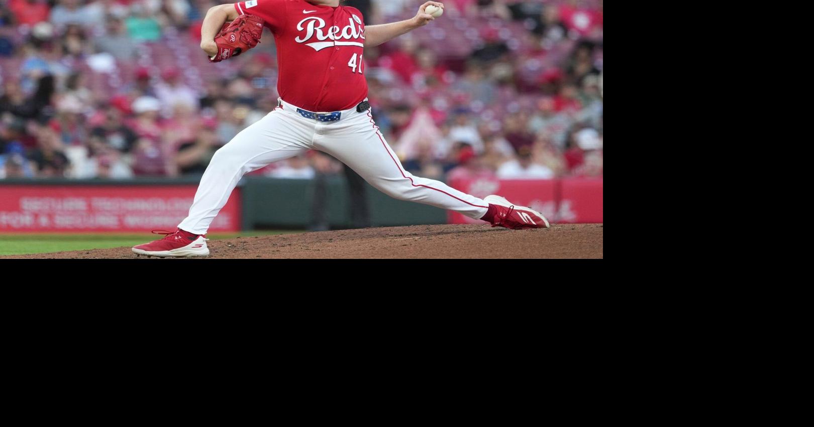 Blake Dunn's walk-off single in 10th lifts Reds past Royals 4-3