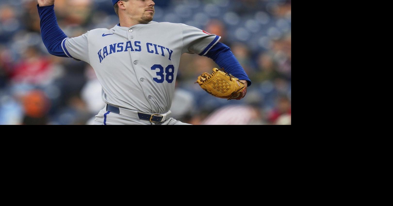 Royals' Ryan Bergert headed to Injured List with forearm tightness