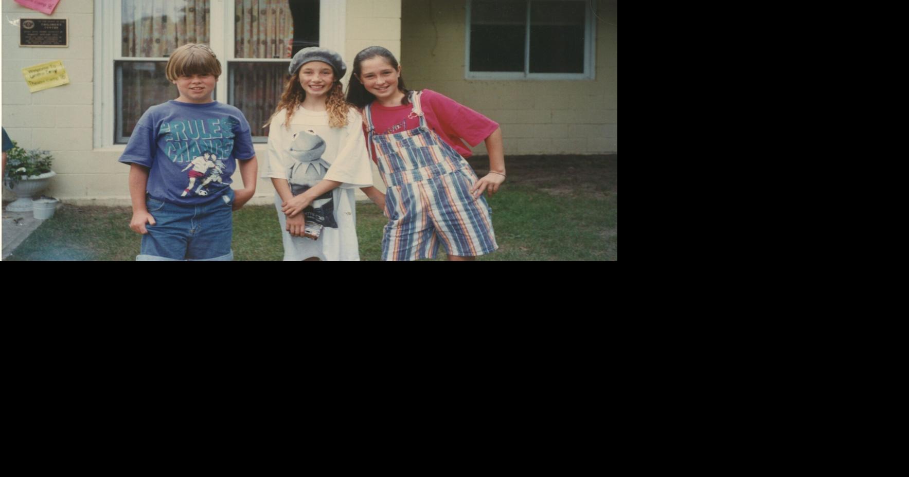 A homesick kid spends a week away at theatre camp