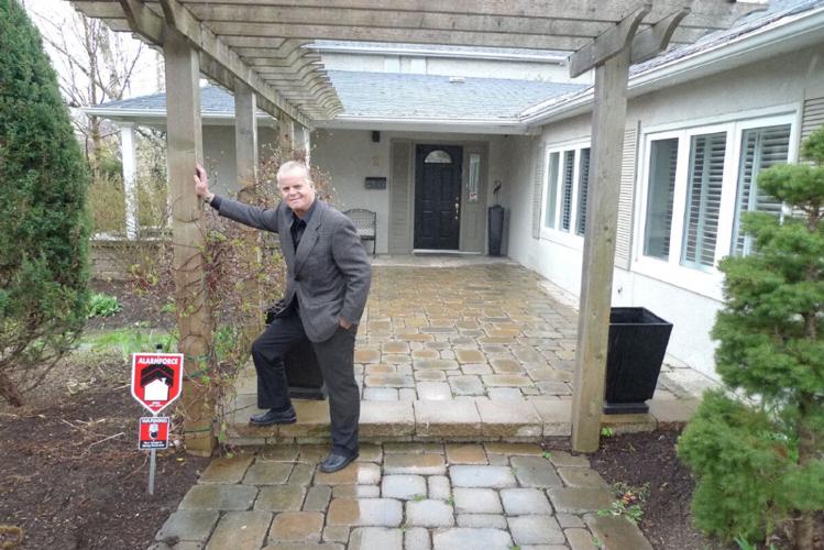 Burglars stymied in bid to rob AlarmForce president’s home