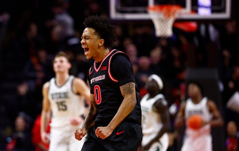 Jeremy Fears scores career-high 29 as No. 7 Michigan State outlasts ...