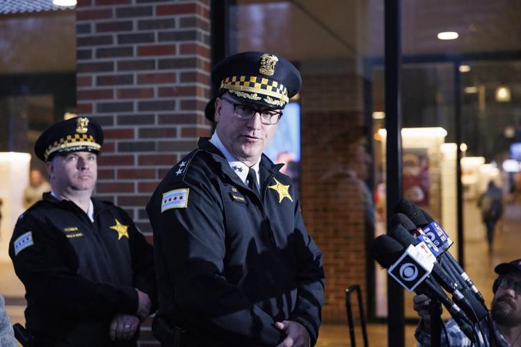 Disgruntled fired employee kills two workers at Chicago's Navy Pier ...