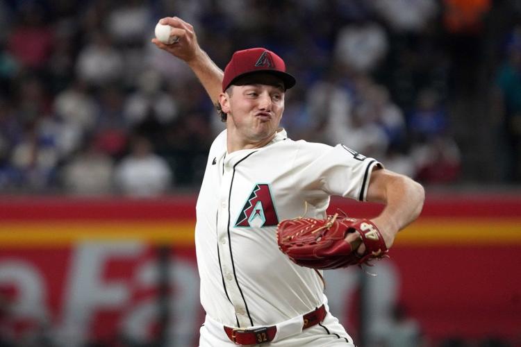 Perdomo hits game-winning single in 9th to keep D-backs in NL wild card ...
