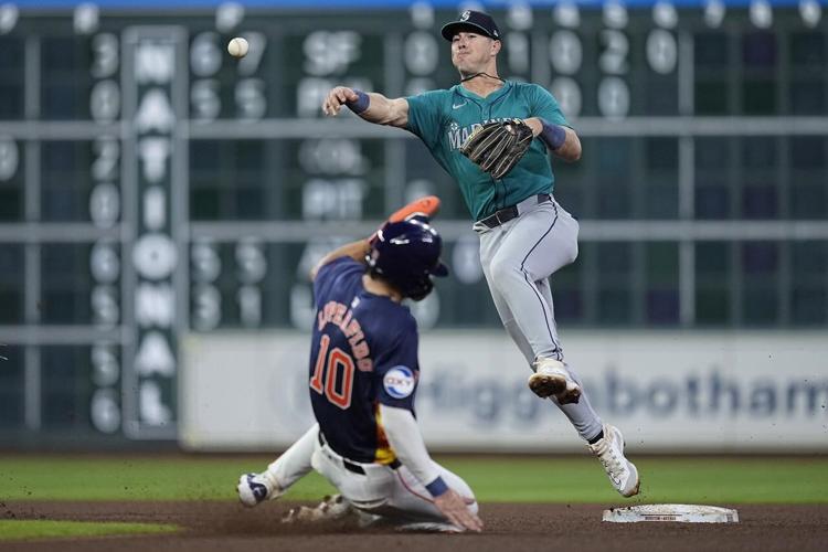 Logan Gilbert throws 8 dominant innings in Mariners' 5-0 victory over ...