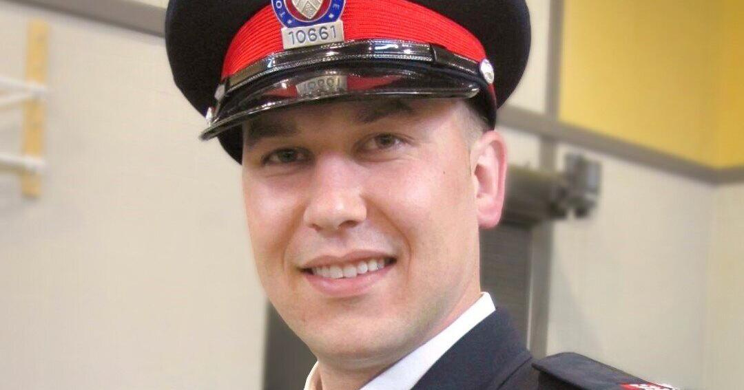 Books of condolence honour police officer who died on duty