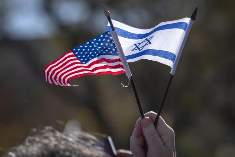 Tens of thousands of supporters of Israel rally in Washington, crying ...