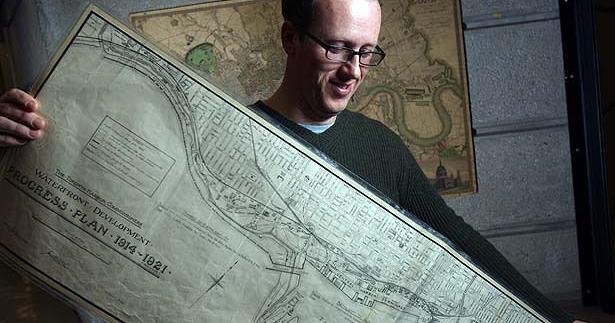 Web spurs map-making renaissance