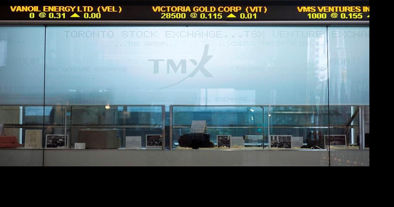 Toronto stock market hits fourth record high in a week, U.S. markets fall