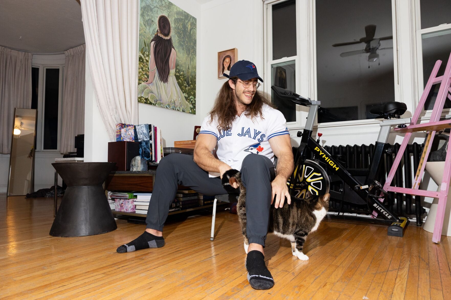 Who is Dean Angelo, the Toronto Blue Jays’ ‘jacked guy’ fan?