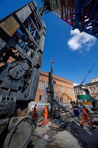 Work on new Rome subway line under the Colosseum and Forum enters ...