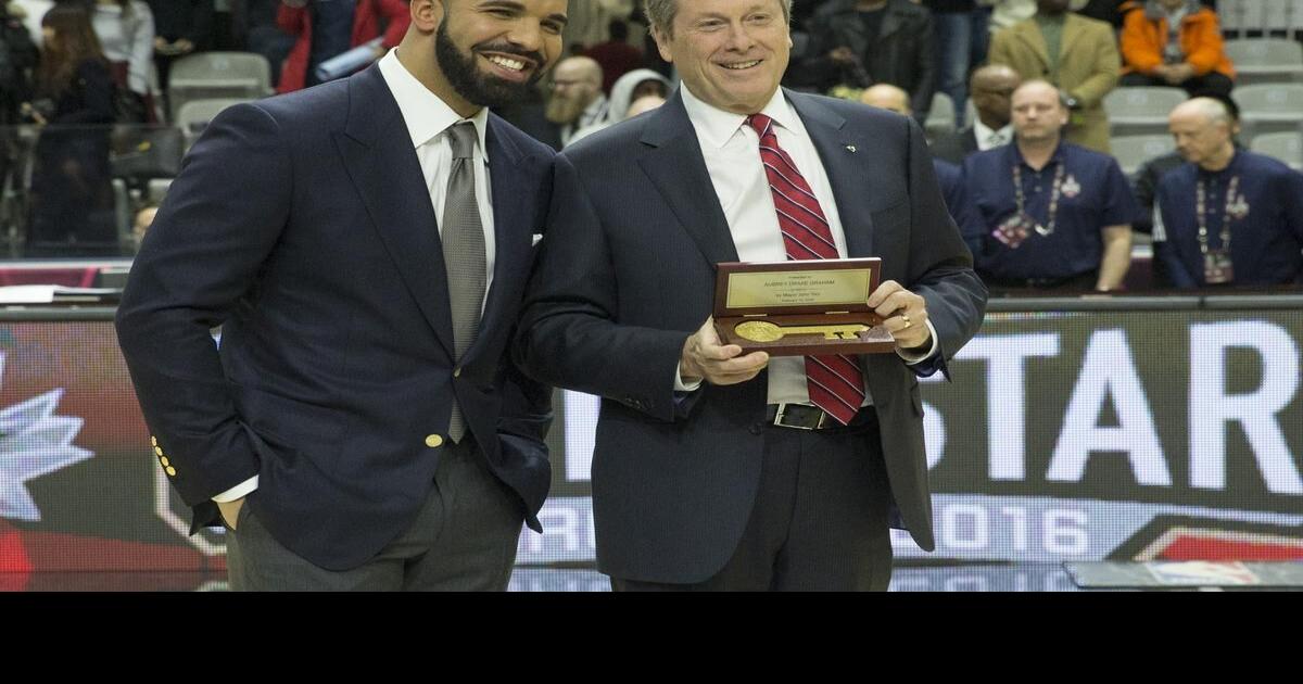Why Drake should run for mayor of Toronto