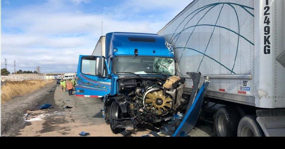 Hwy. 401 closed after two separate crashes
