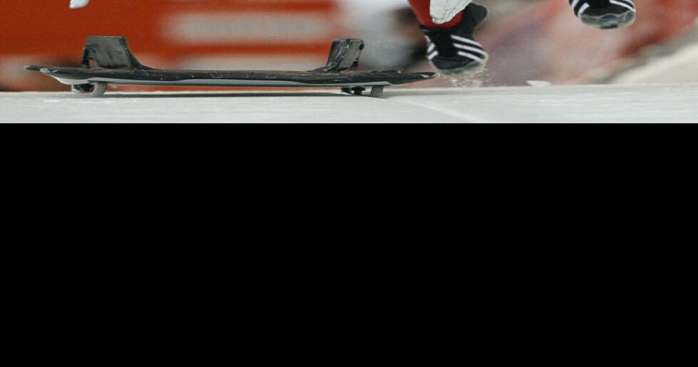 Canada’s Amy Gough races to first World Cup skeleton gold