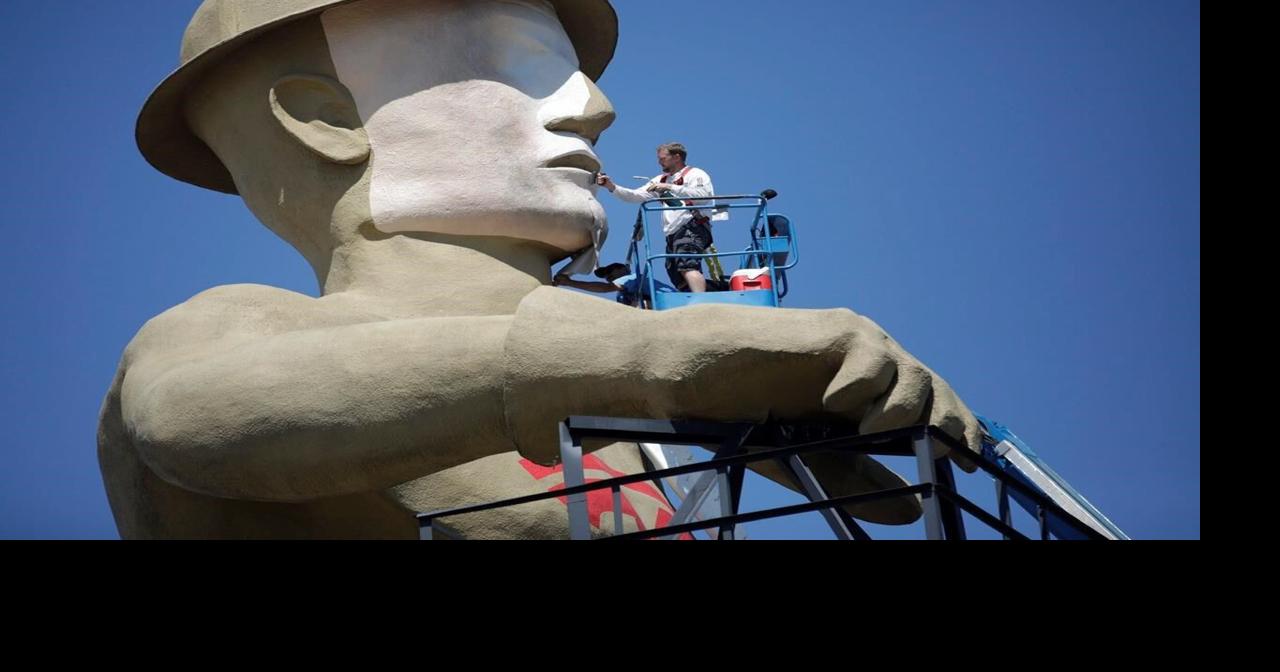 Tulsa’s Golden Driller statue gets Tesla-style makeover