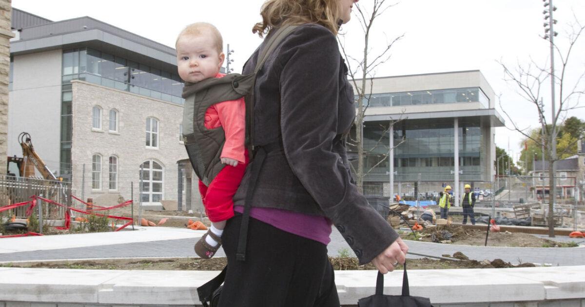Mompreneurs: Powerful business network or pink-collar ghetto?
