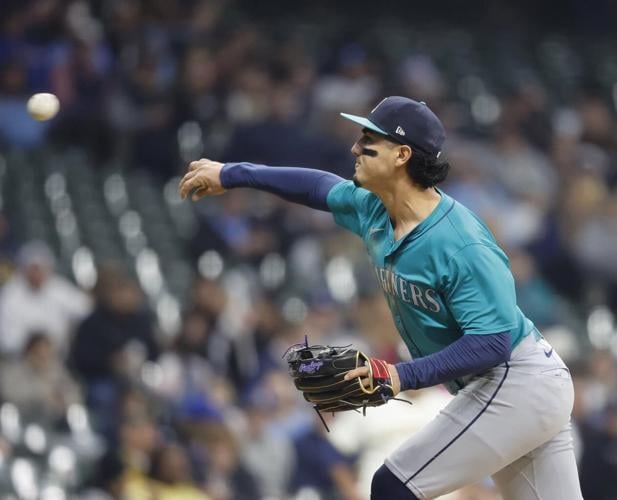 William Contreras hits 2 home runs, Willy Adames also homers as Brewers ...