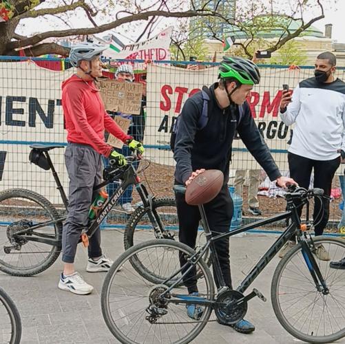 Video shows incident that led to U of T encampment charge