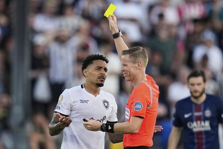 Calgary-born Major League Soccer referee Drew Fischer wins award second ...