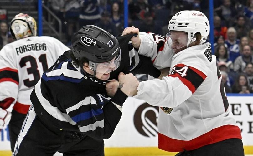 Joseph, Forsberg lead Senators past Lightning 4-2