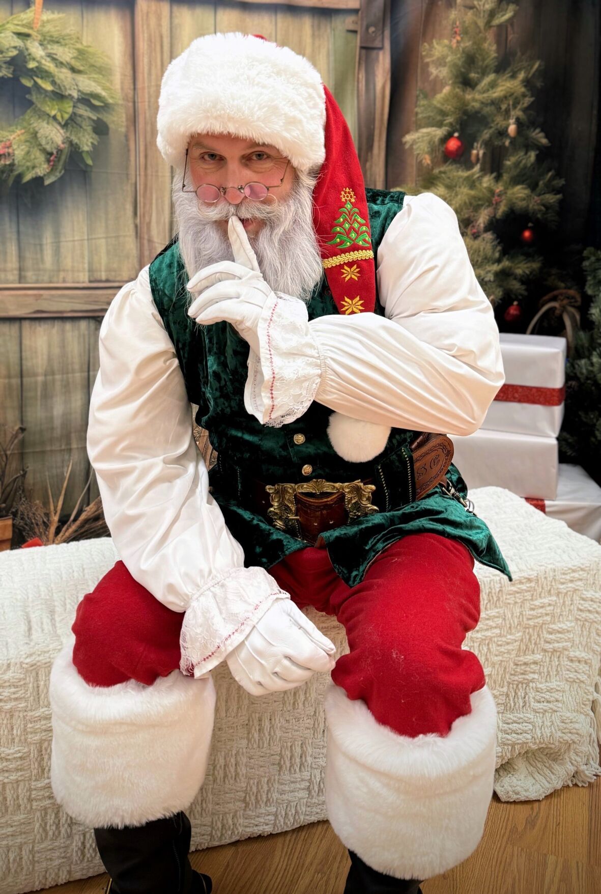 Inside a Mississauga mall Santa’s weird, wonderful world
