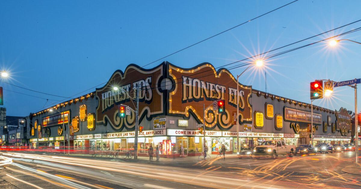 David Mirvish looks back at all those Honest Ed’s memories