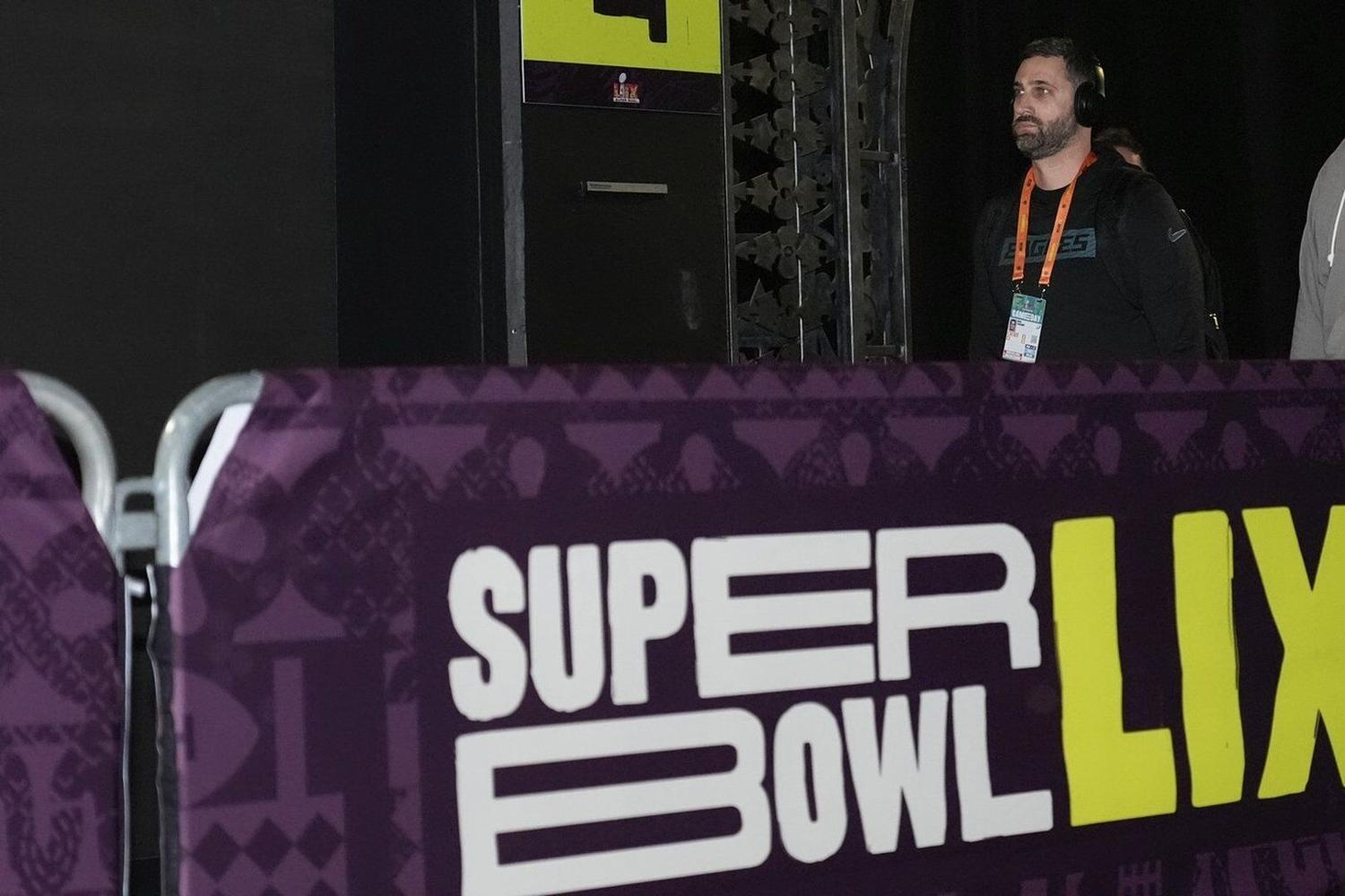 The Latest: Eagles spoil Chiefs' three-peat bid, win Super Bowl 40-22