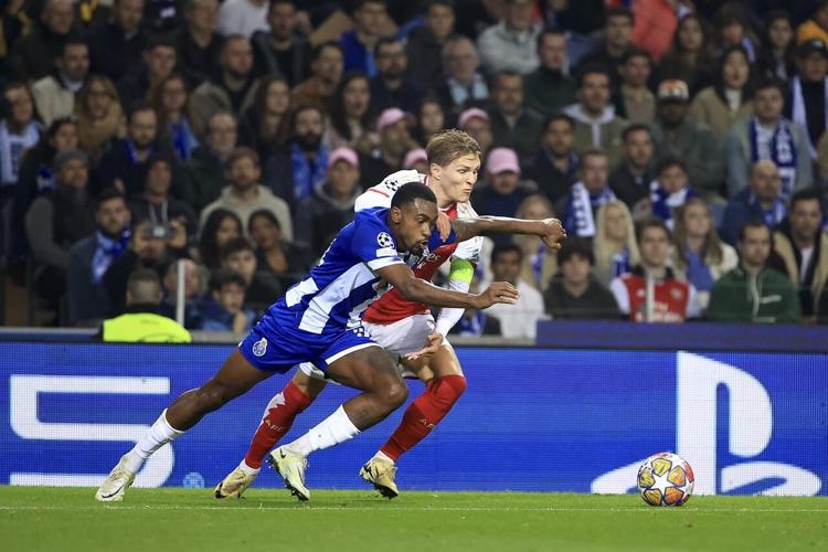 Porto beats Arsenal 1-0 with stoppage-time goal by Wenderson Galeno in ...