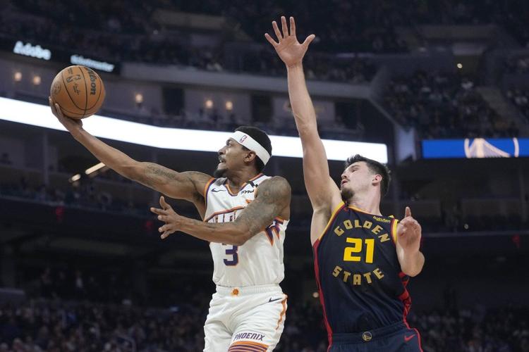 Devin Booker scores 31 points as Suns run away from Warriors for 130-105 win