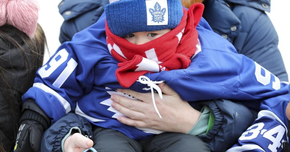 Leafs’ outdoor practice is an opportunity for a goalie who gave up his ...