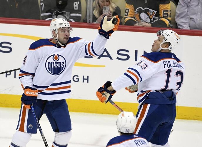 McDavid scores twice, Oilers blast reeling Crosby, Pens 7-2