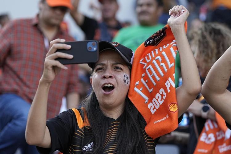 Bassi, Herrera each score a goal as Dynamo beat RSL 2-1 in Game 1