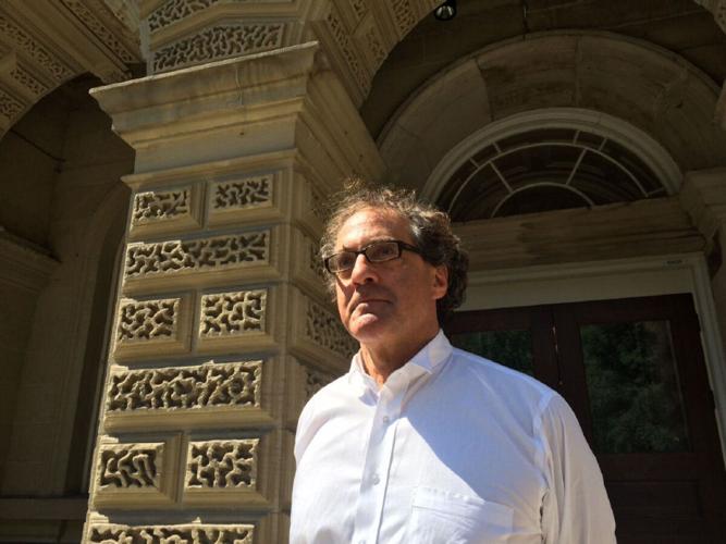 Toronto hookah lounge owners fight ban in court