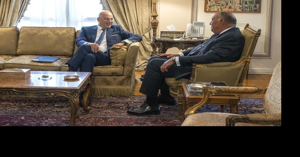 Greek FM in Egypt for talks after Turkey’s deals with Libya