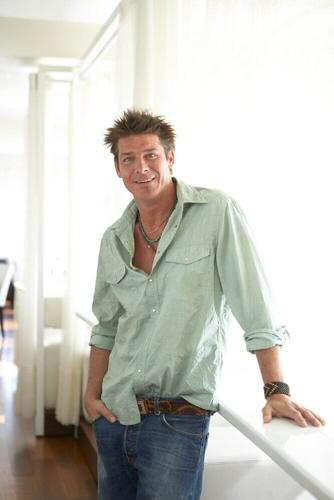 Ty Pennington's coming to Canada, casting for new home design series