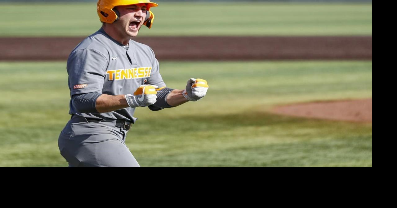 ESPN announcer apologizes for comment about Vols’ catcher