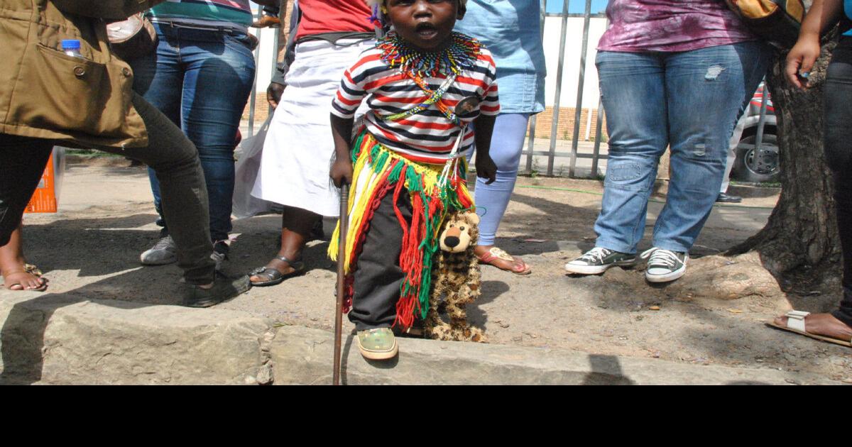 Nelson Mandela: Child poet keeps with Xhosa tradition