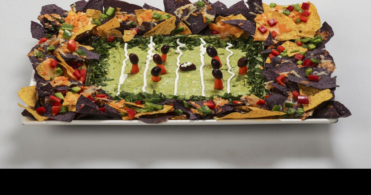 Guaca-BOWL-e Nachos Stadium