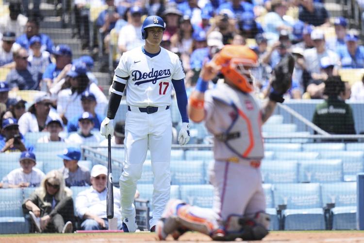 Conforto comes through, Dodgers rally in 8th for 6-5 victory abetted by ...