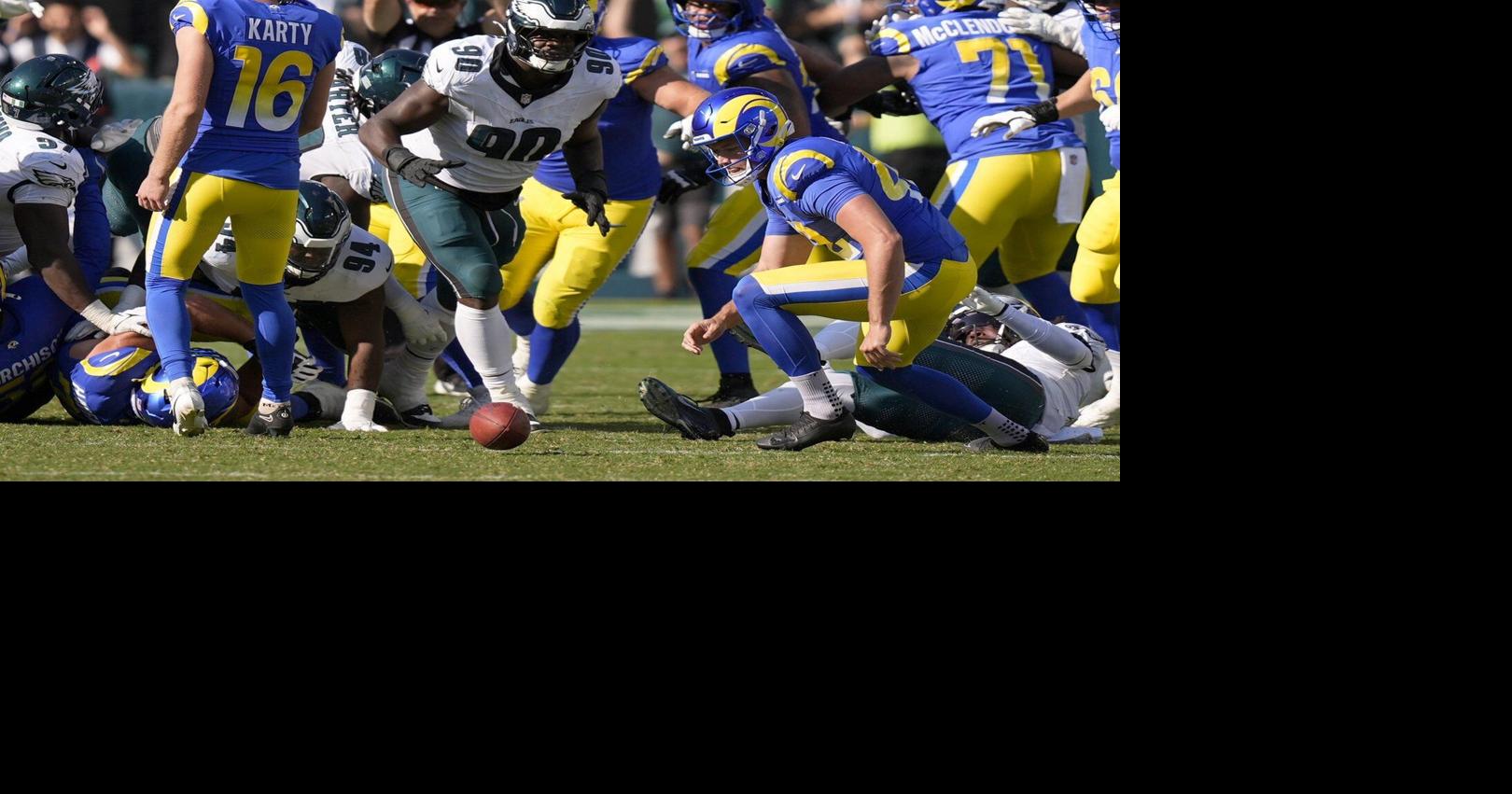 Two blocked field goals returned for TDs contribute to a wild early ...