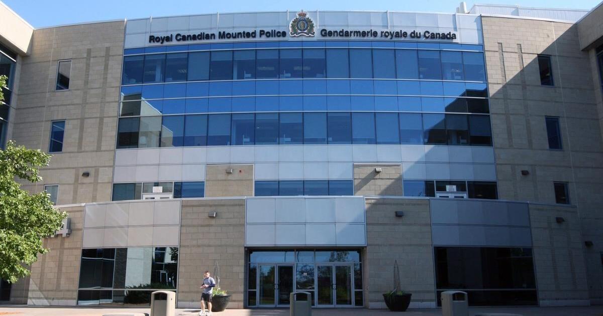 Charge laid after investigation into alleged assault by Manitoba Mountie