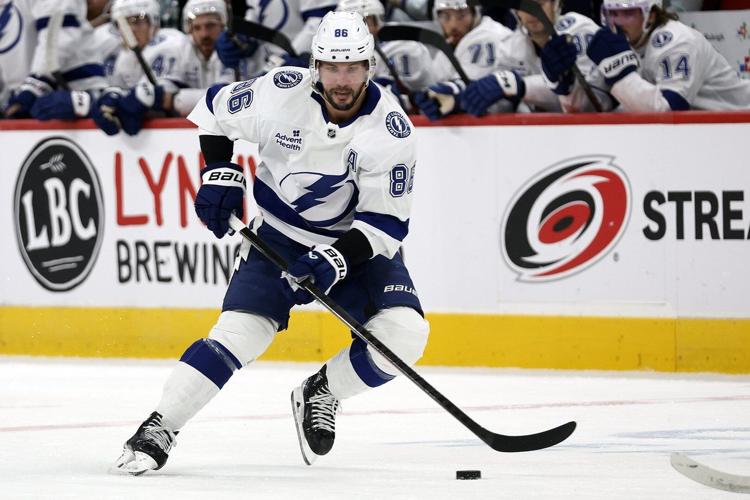 Brandon Hagel shines as the Lightning cool off the Red Wings with a 6-3 ...