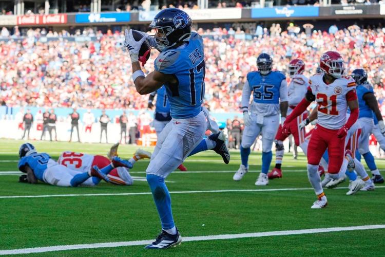 NFL's 3rd rookie QB showdown of the season pits Titans' Cam Ward vs ...