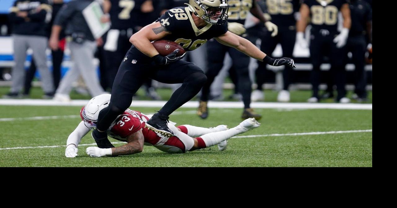 Saints cut veteran tight end Josh Hill, extend J.T. Gray