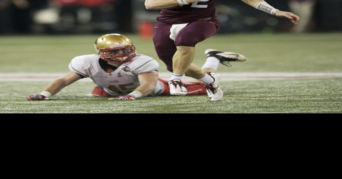 Kyle Quinlan, McMaster quarterback, nominated for CIS athlete of the year award