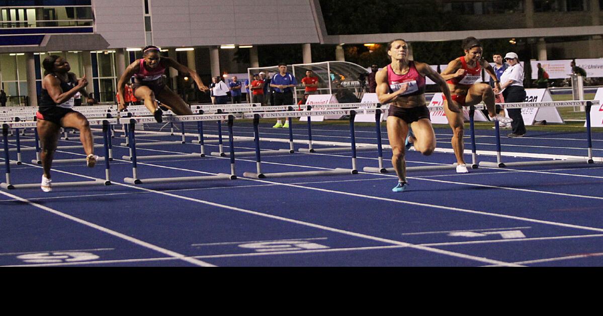 Jessica Zelinka wins Randy Starkman Memorial hurdles race