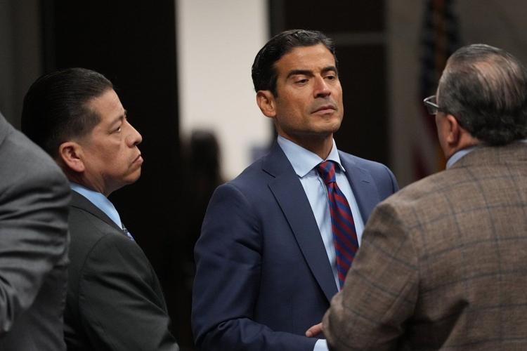 Horror of school attack in Uvalde, Texas, brings tears as officer faces ...