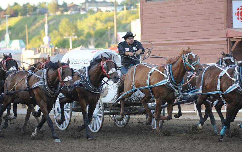 And they’re off! World Chuckwagon Racing Finals coming to Century Downs